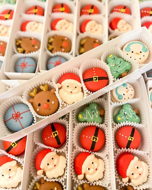 Christmas Gift Box | Ohh...macarons